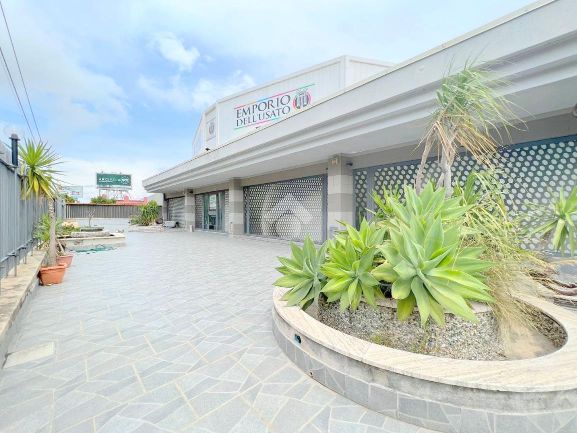 Capannone in affitto a Palermo