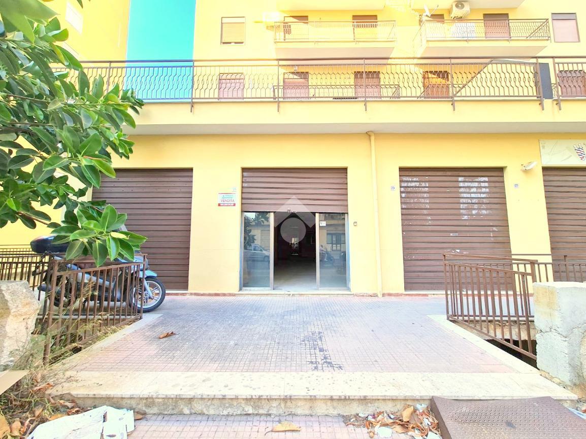 Magazzino in vendita a Palermo
