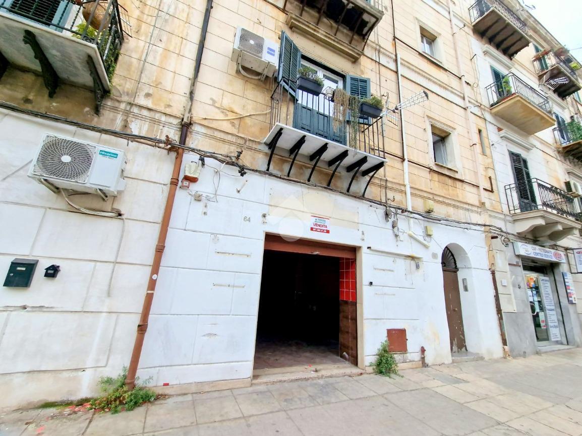 Negozio in vendita a Palermo