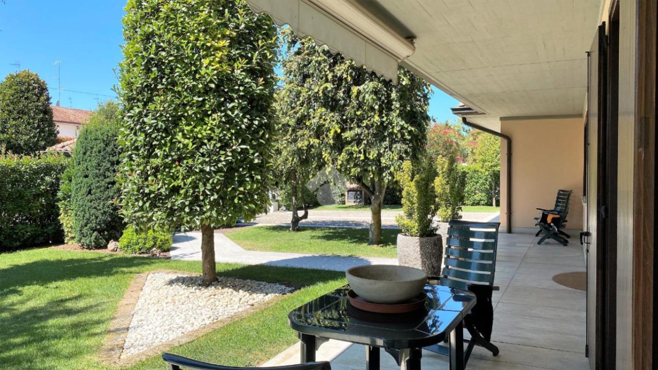 Villa in vendita a Carpi