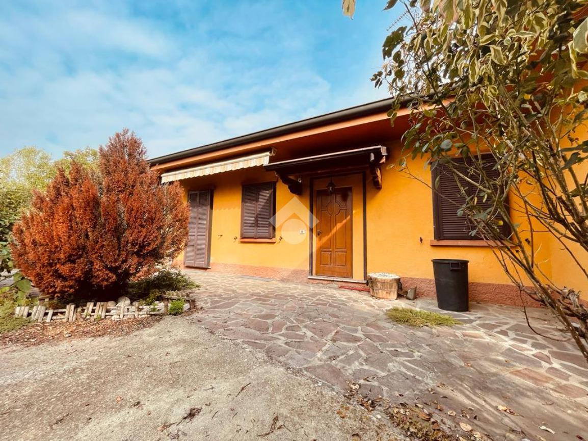 Villa in vendita a Caravaggio