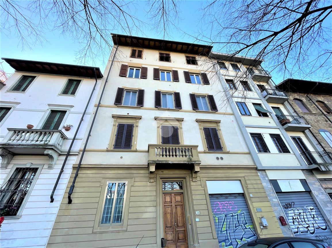 Appartamento in vendita a Firenze