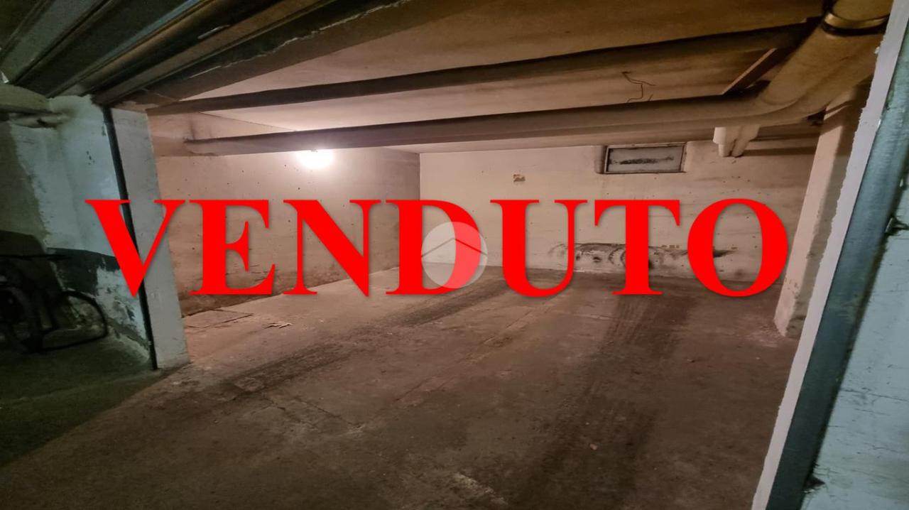 Box in vendita a Roma