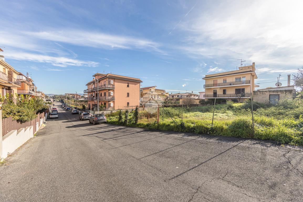 Terreno agricolo in vendita a Roma