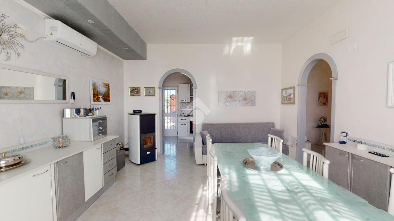 Villa in vendita a Brindisi