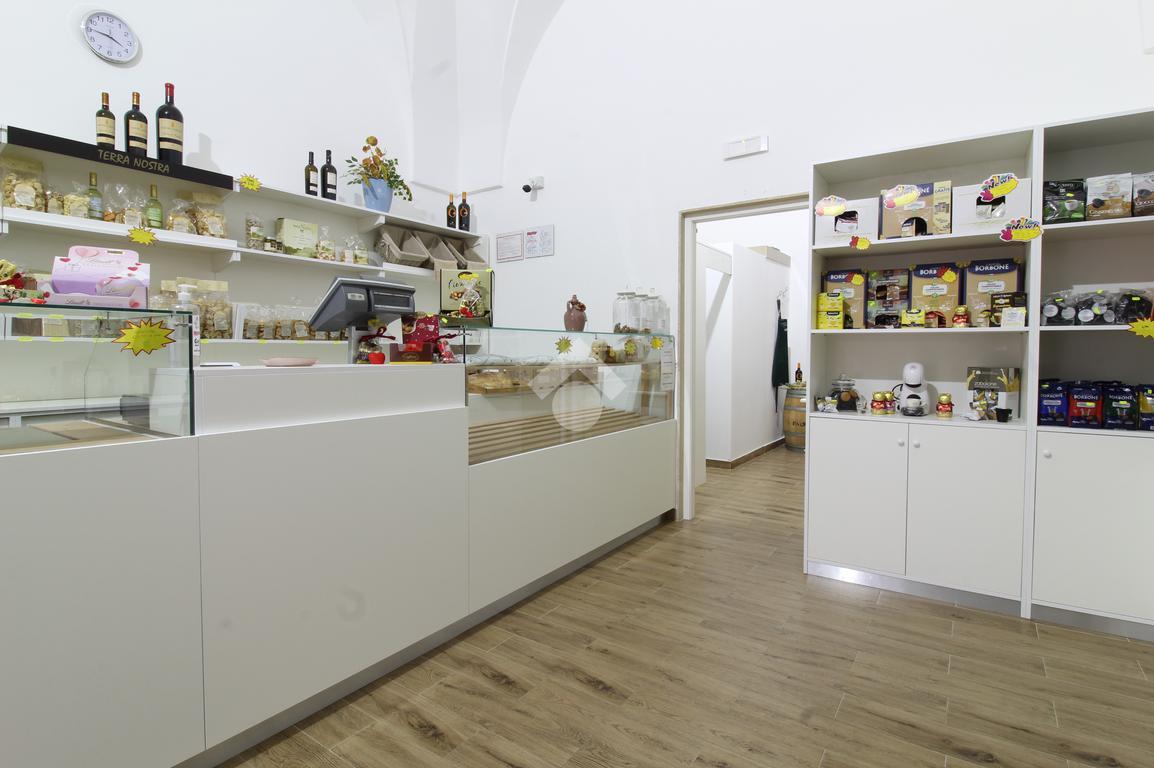 Negozio in vendita a Brindisi