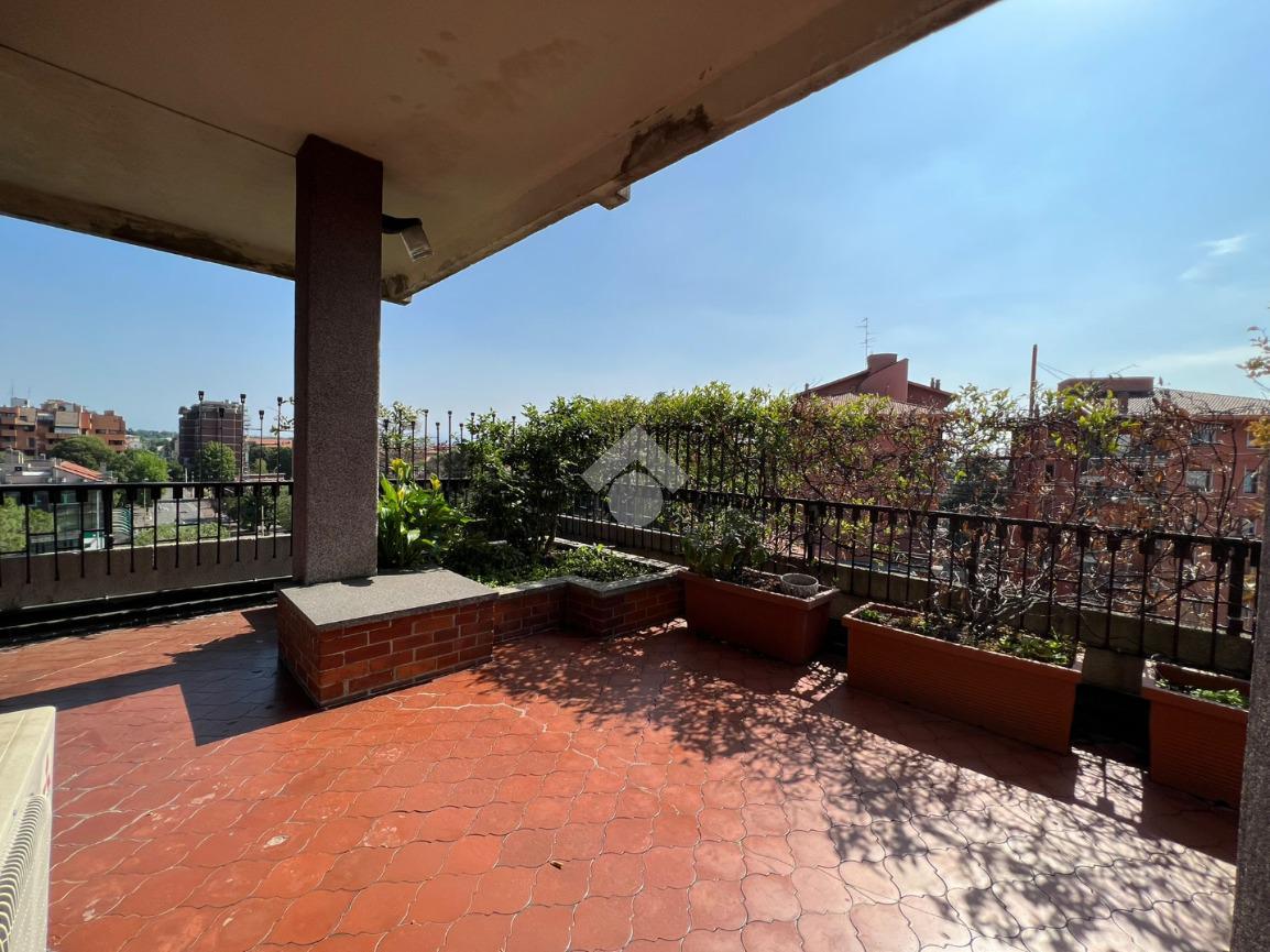 Attico in vendita a Desio