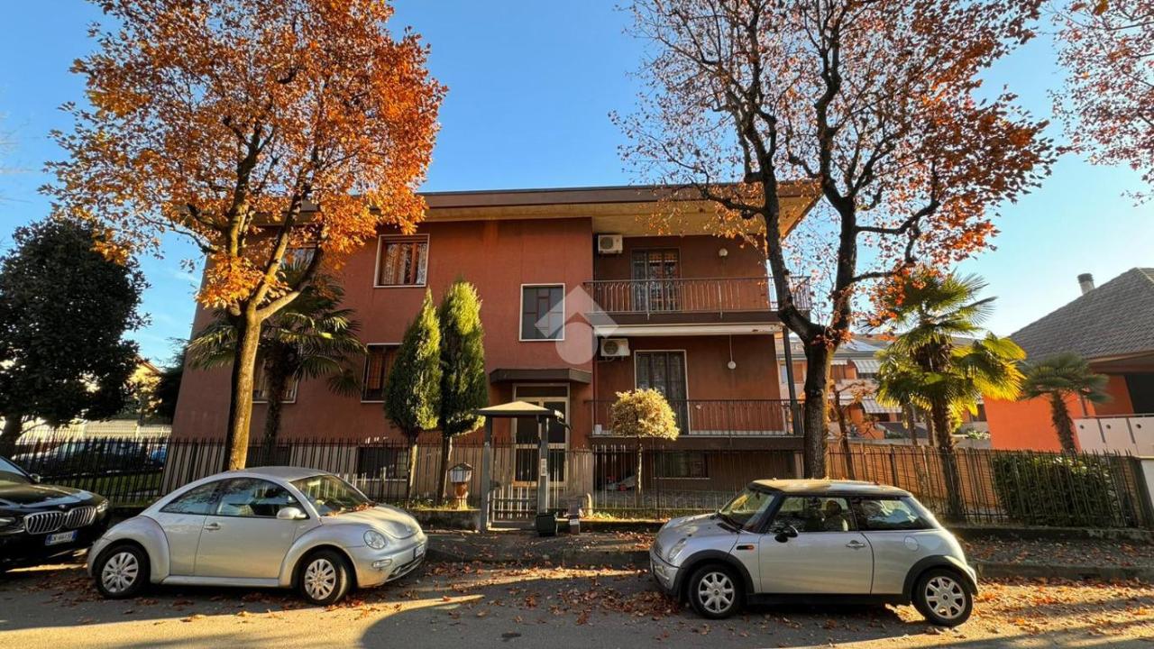 Villa in vendita a Desio