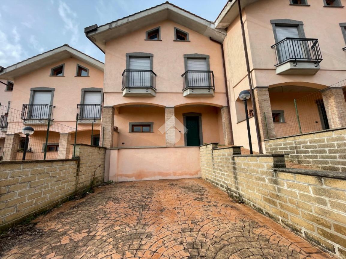 Villa a schiera in vendita a Forano