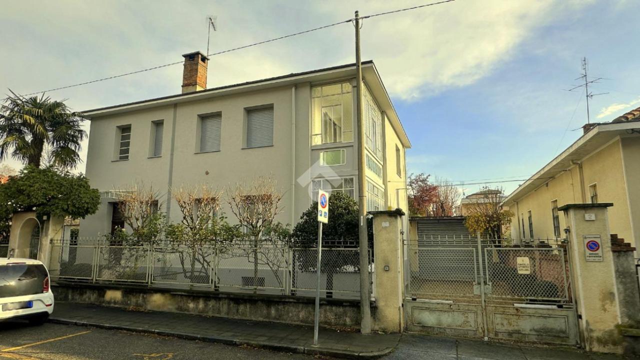 Casa indipendente in affitto a Pinerolo