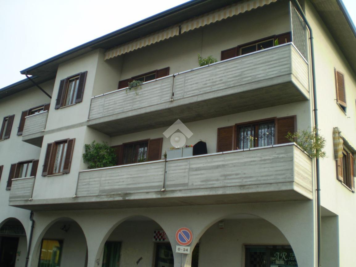 Box in vendita a Mediglia