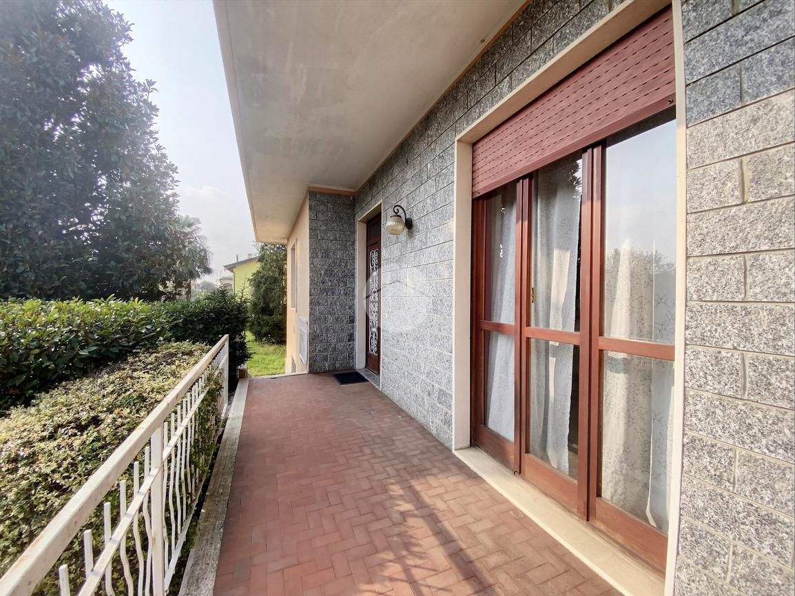 Villa in vendita a Santo Stefano Ticino