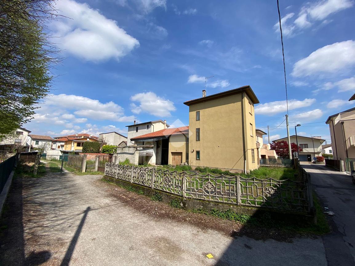 Casa indipendente in vendita a Cartigliano
