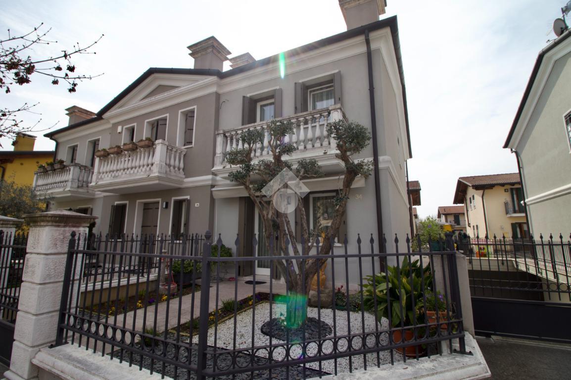 Villa in vendita a Tezze Sul Brenta