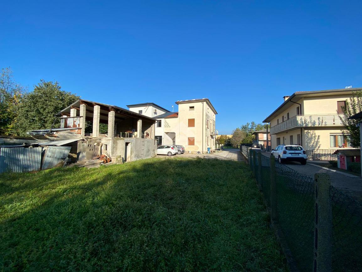 Villa in vendita a Tezze Sul Brenta