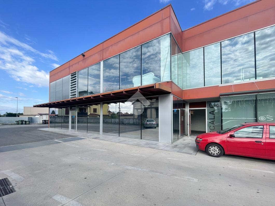 Ufficio in affitto a Mazzano