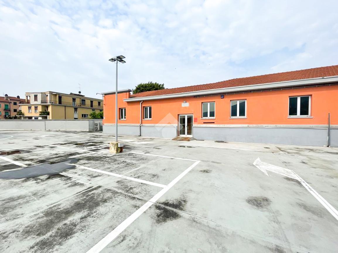 Ufficio in affitto a Brescia