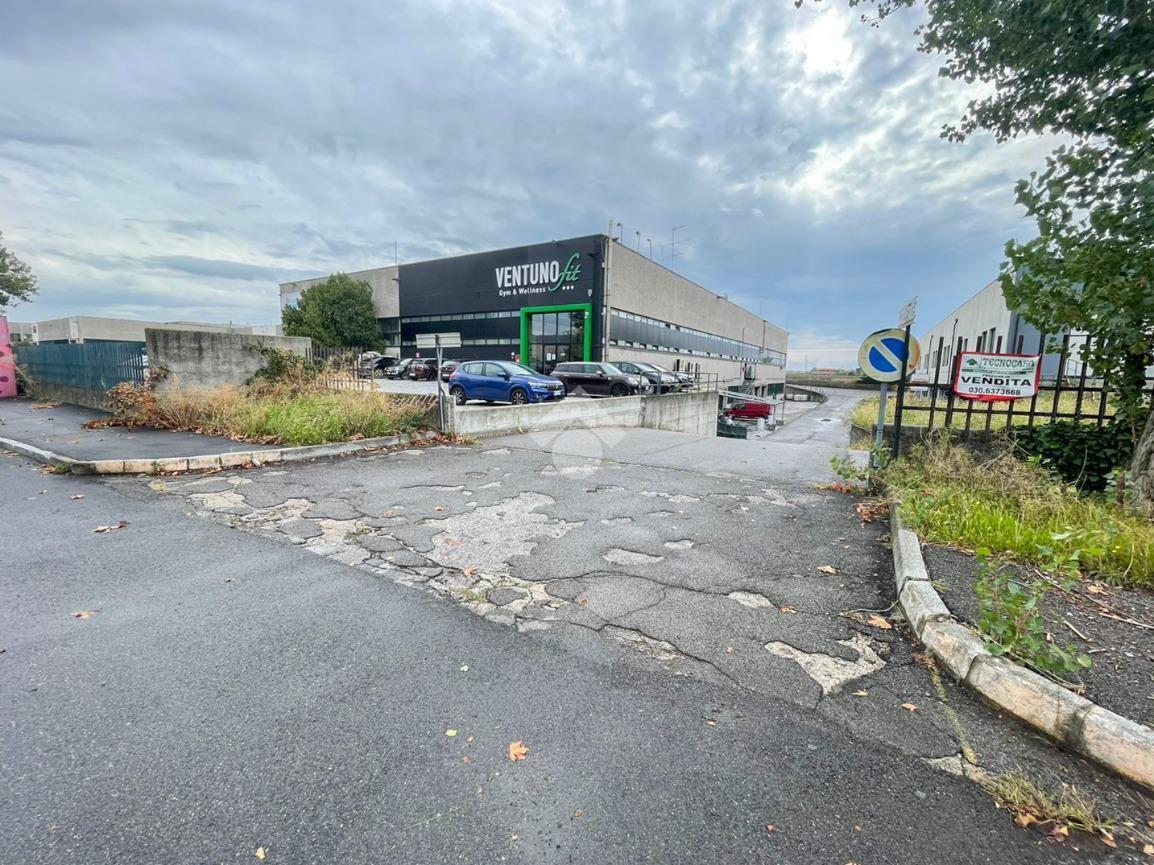 Magazzino in vendita a Brescia
