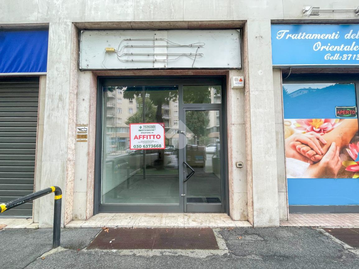 Negozio in vendita a Brescia