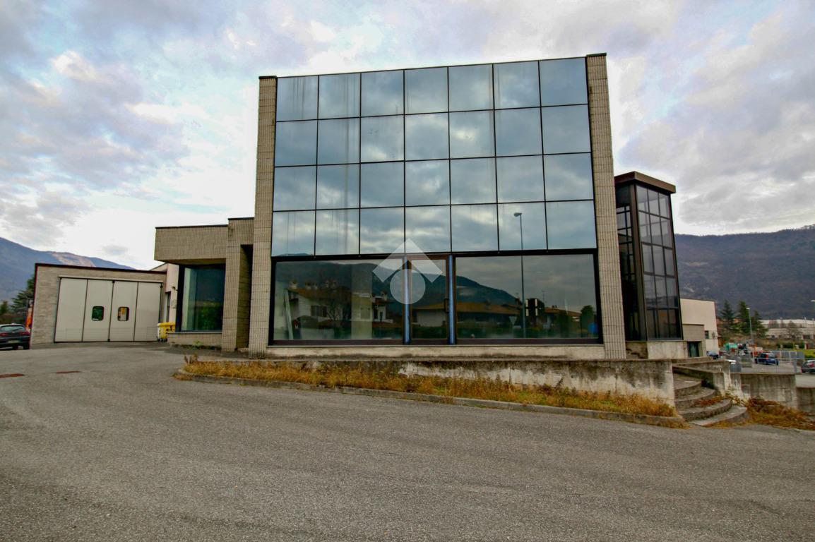 Capannone in affitto a Botticino