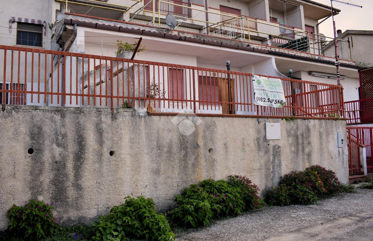 Appartamento in vendita a Falconara Albanese