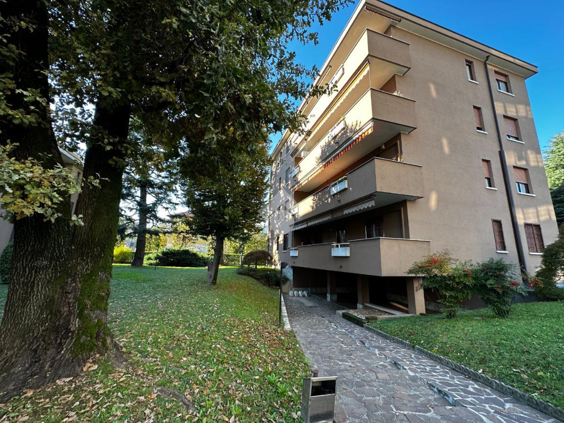 Appartamento in vendita a Vimercate
