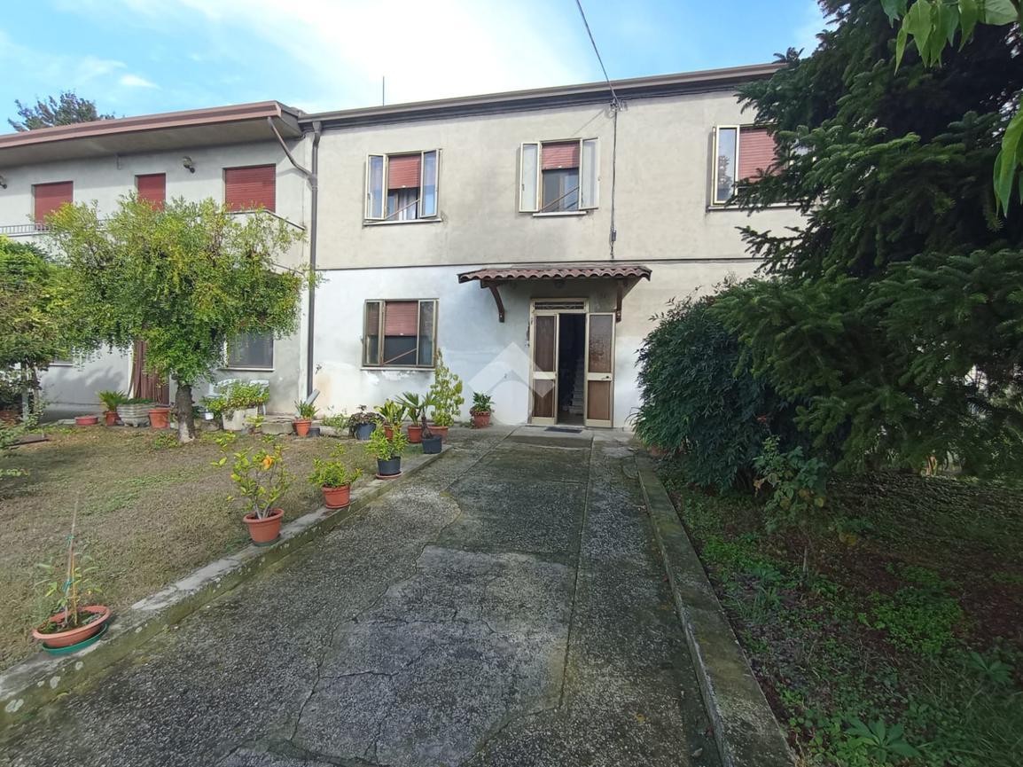 Casa indipendente in vendita a Vescovana