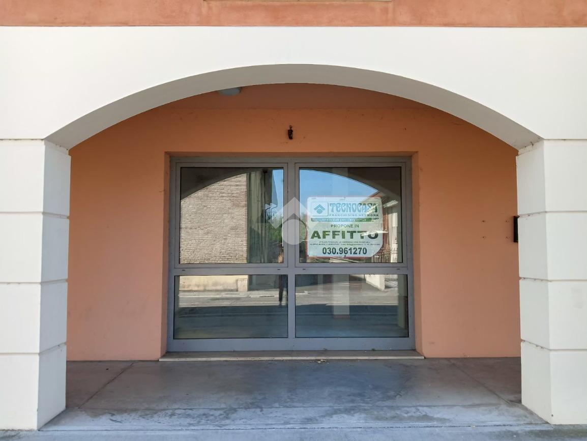 Negozio in affitto a Acquafredda