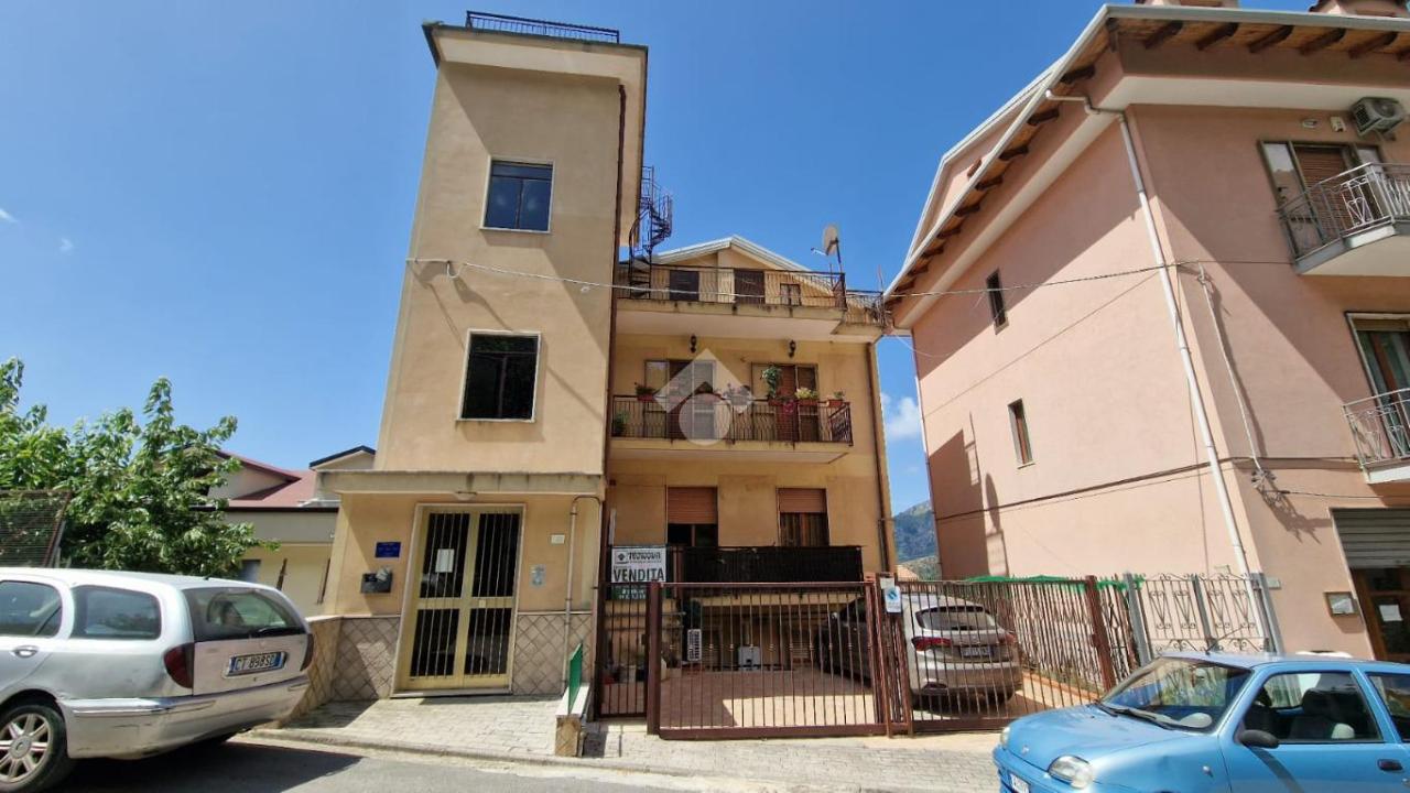 Appartamento in vendita a Castiglione Del Genovesi