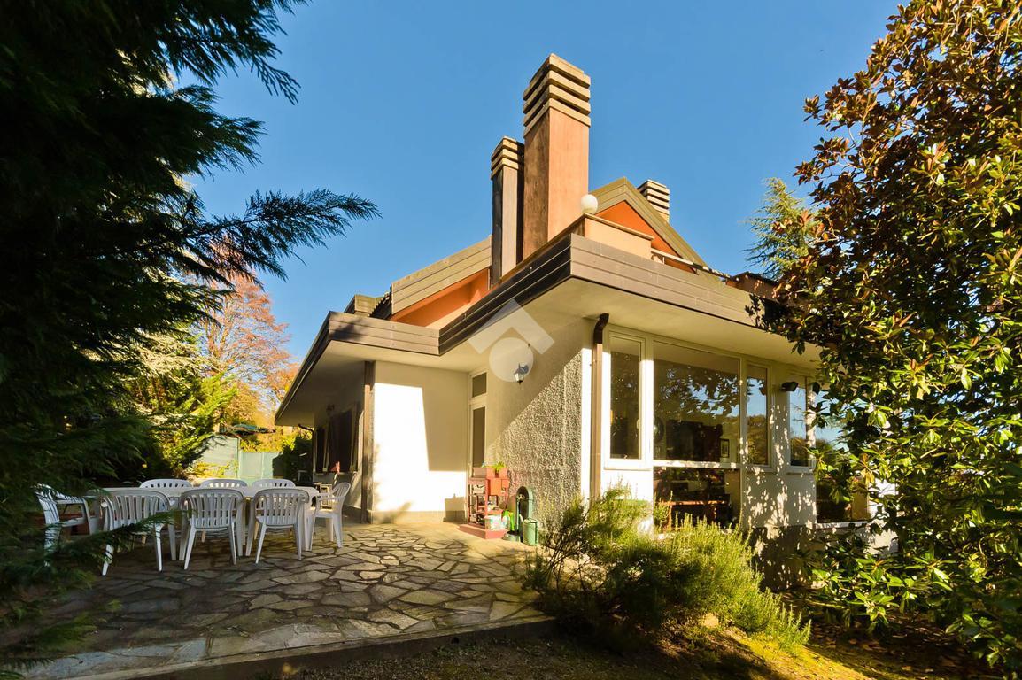 Villa in vendita a Pecetto Torinese