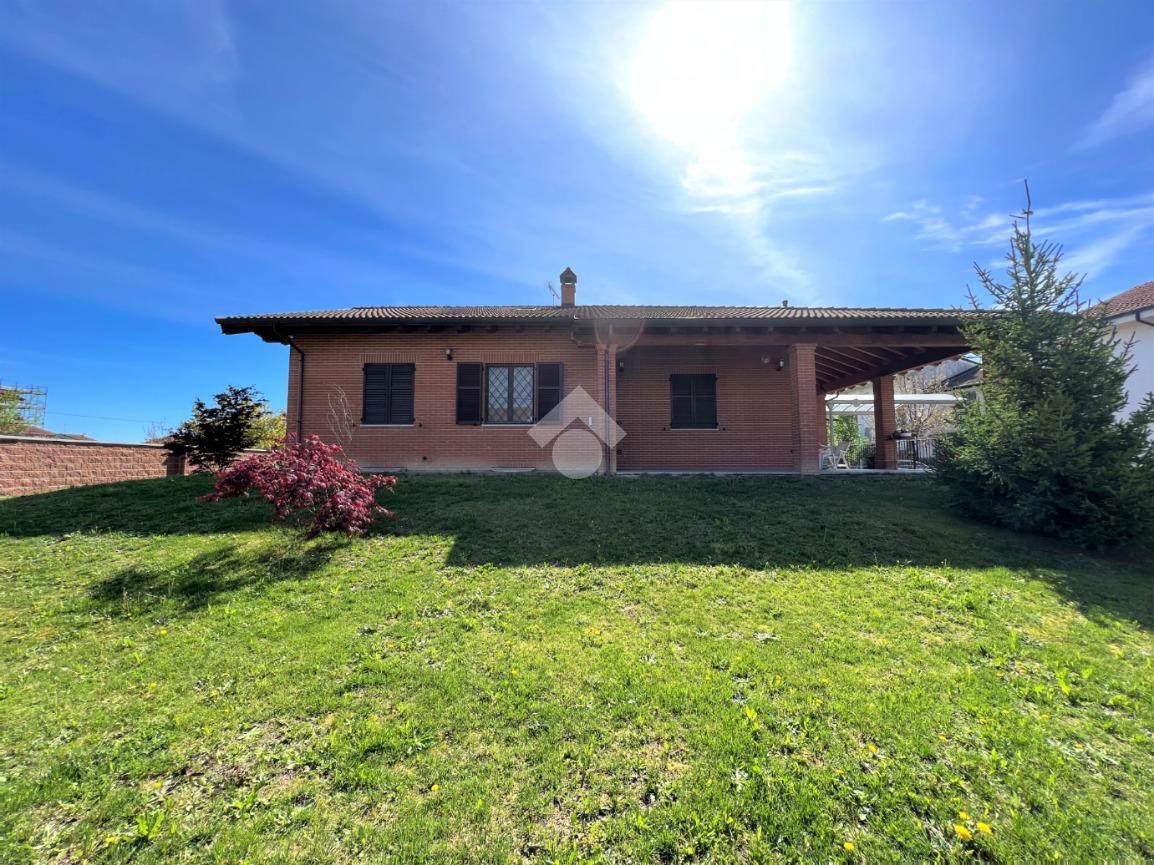 Villa in vendita a Castellazzo Bormida
