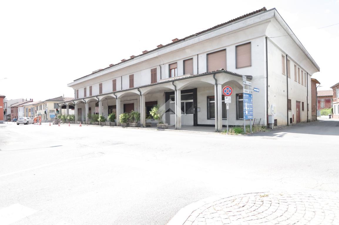 Albergo in vendita a Castellazzo Bormida