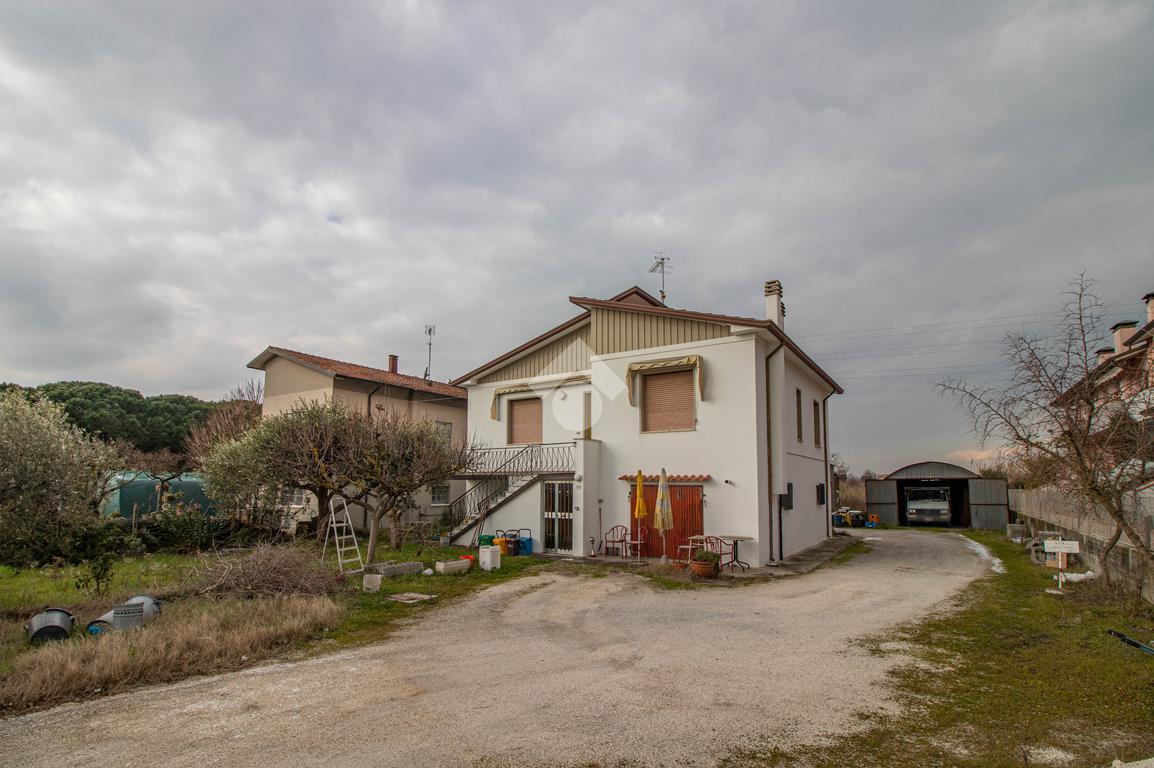 Casa indipendente in vendita a Savignano Sul Rubicone
