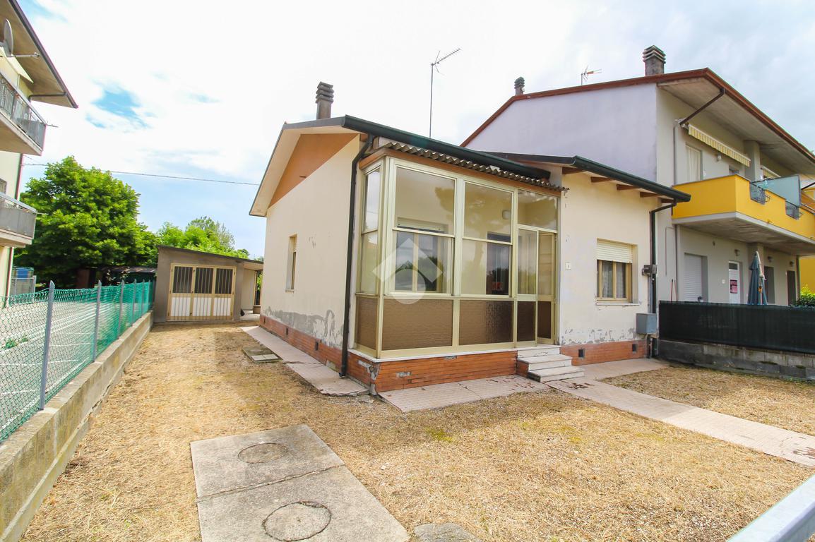 Villa in vendita a Savignano Sul Rubicone