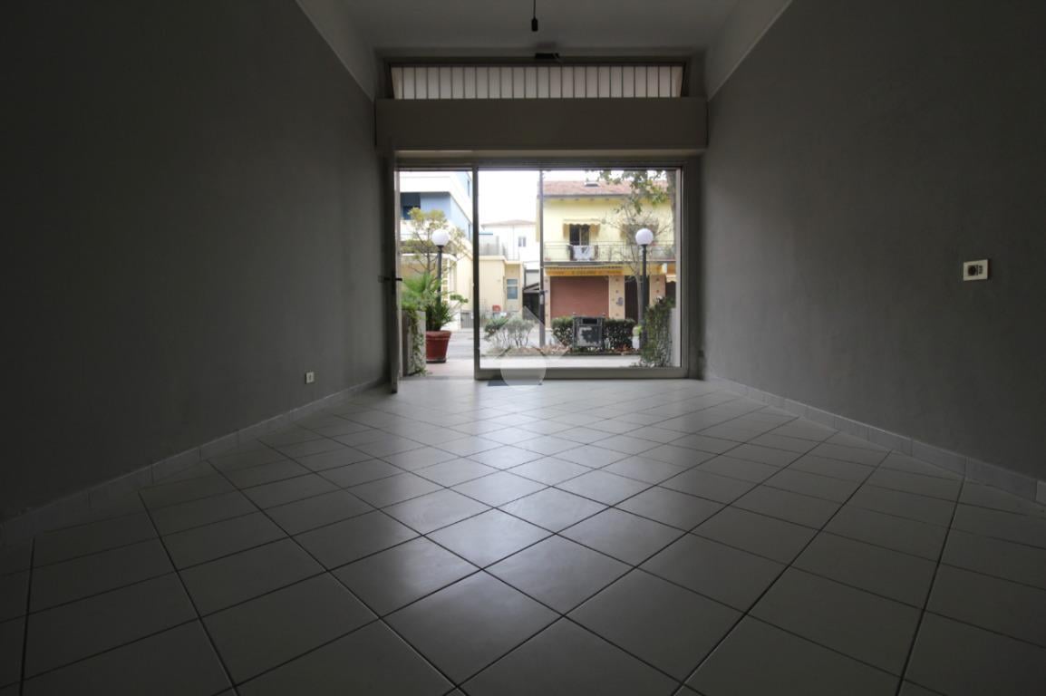 Box in affitto a Cesenatico