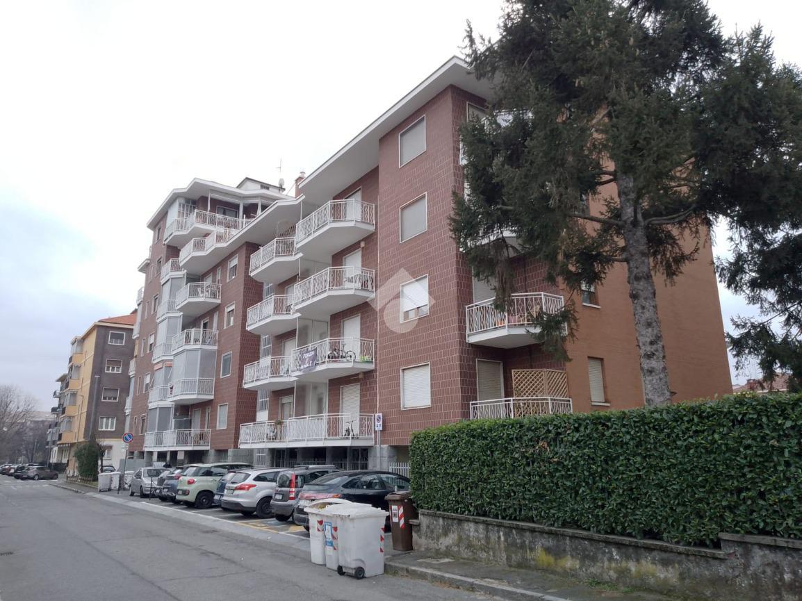 Box in vendita a Grugliasco
