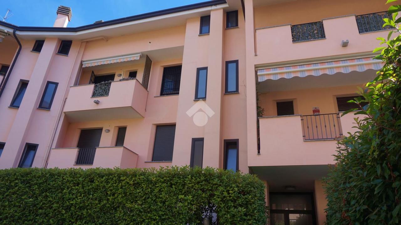 Appartamento in affitto a Peschiera Borromeo