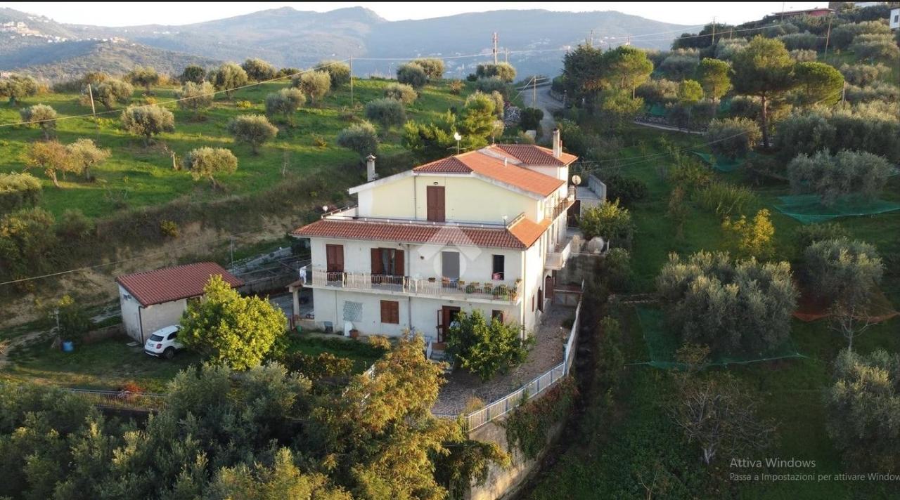 Appartamento in vendita a Perdifumo