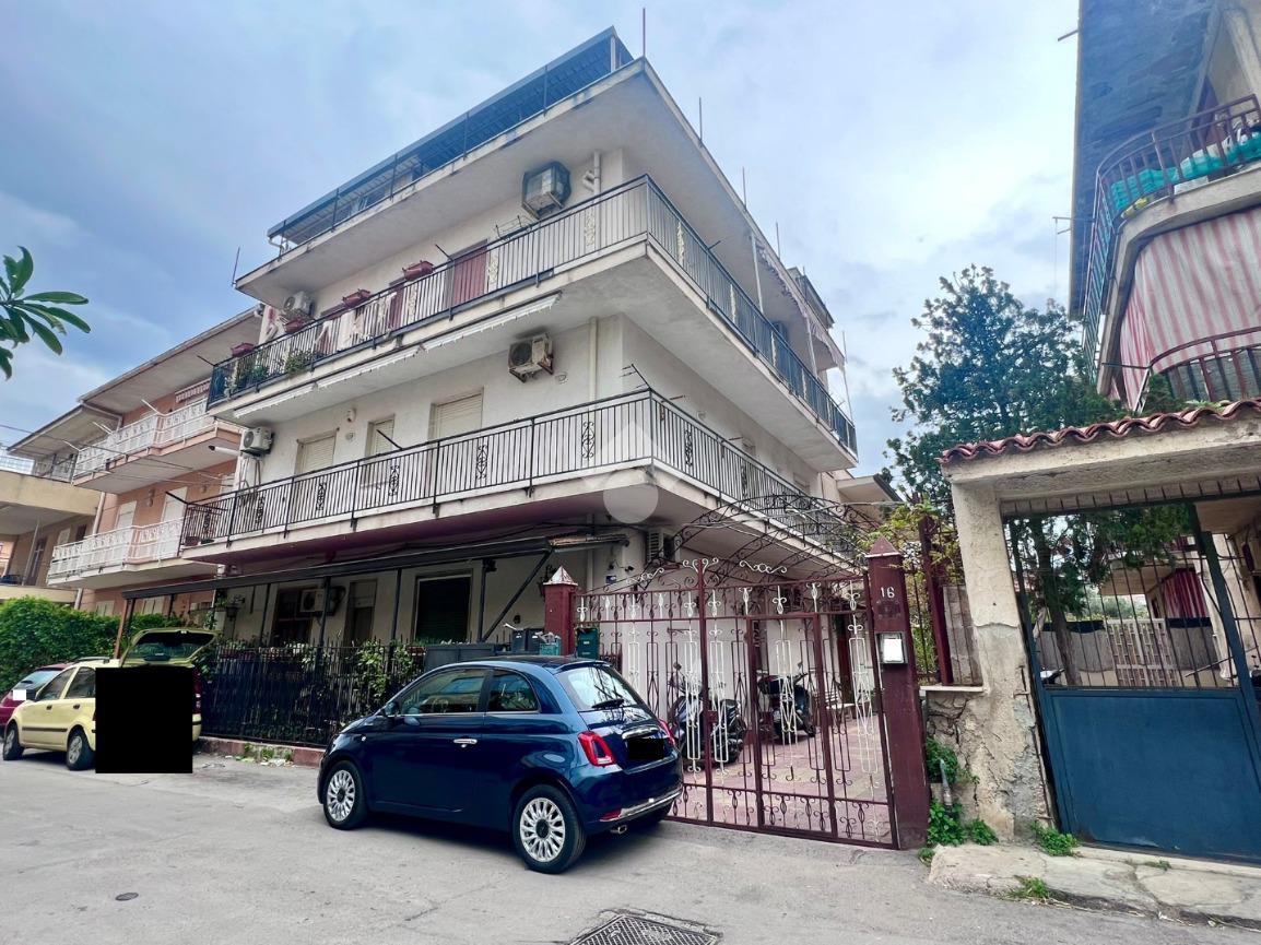 Quadrilocale in Via Giuseppe d'alì 16, Palermo