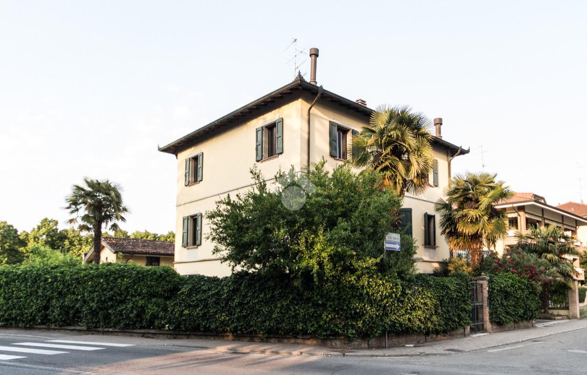 Villa in vendita a Correggio