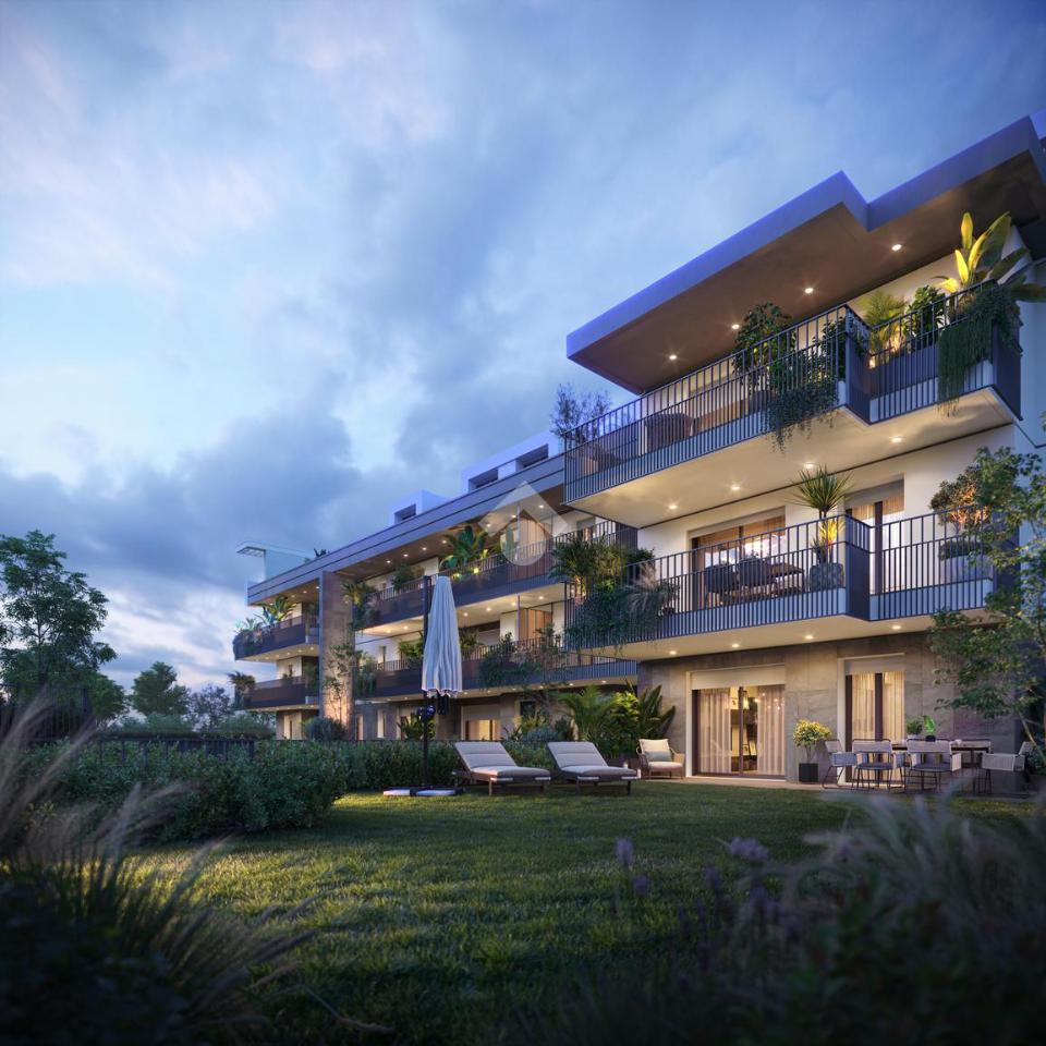 Appartamento in vendita a Caronno Pertusella