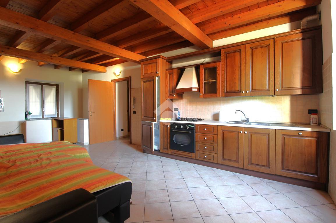 Appartamento in vendita a Veduggio Con Colzano