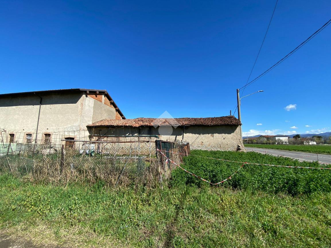 Rustico in vendita a Cazzago San Martino
