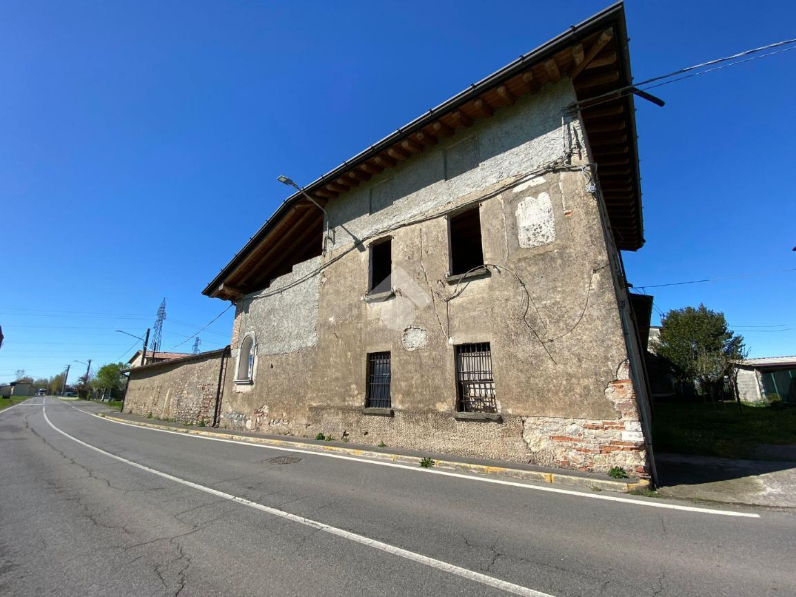 Rustico in vendita a Cazzago San Martino