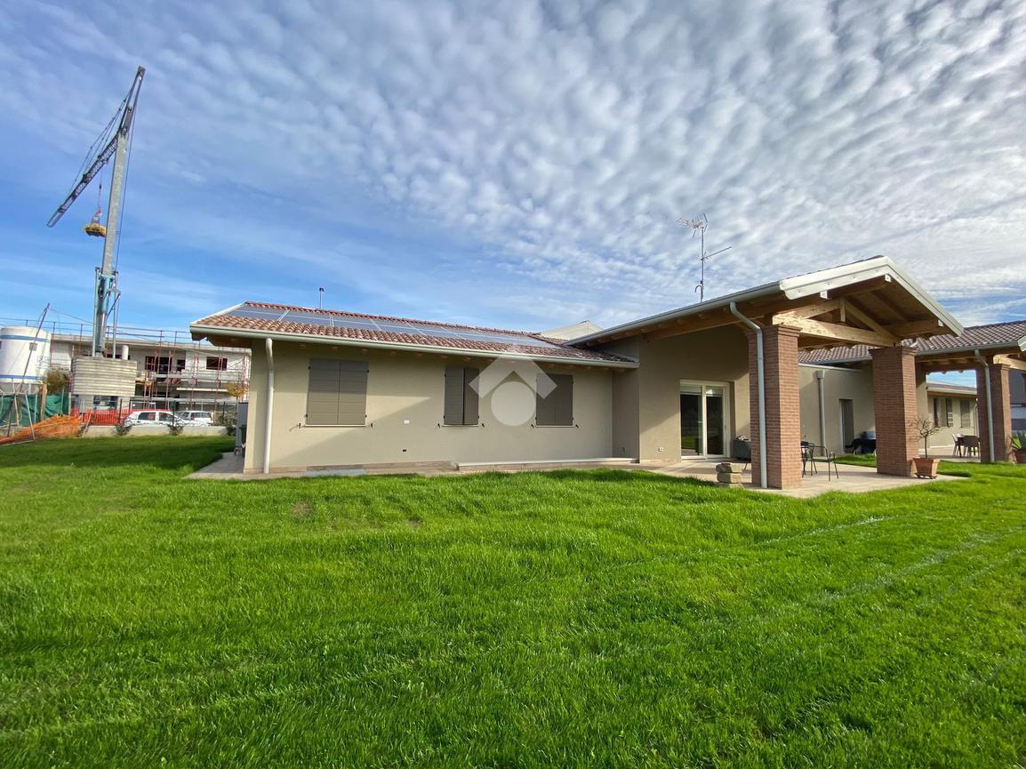 Villa in vendita a Erbusco