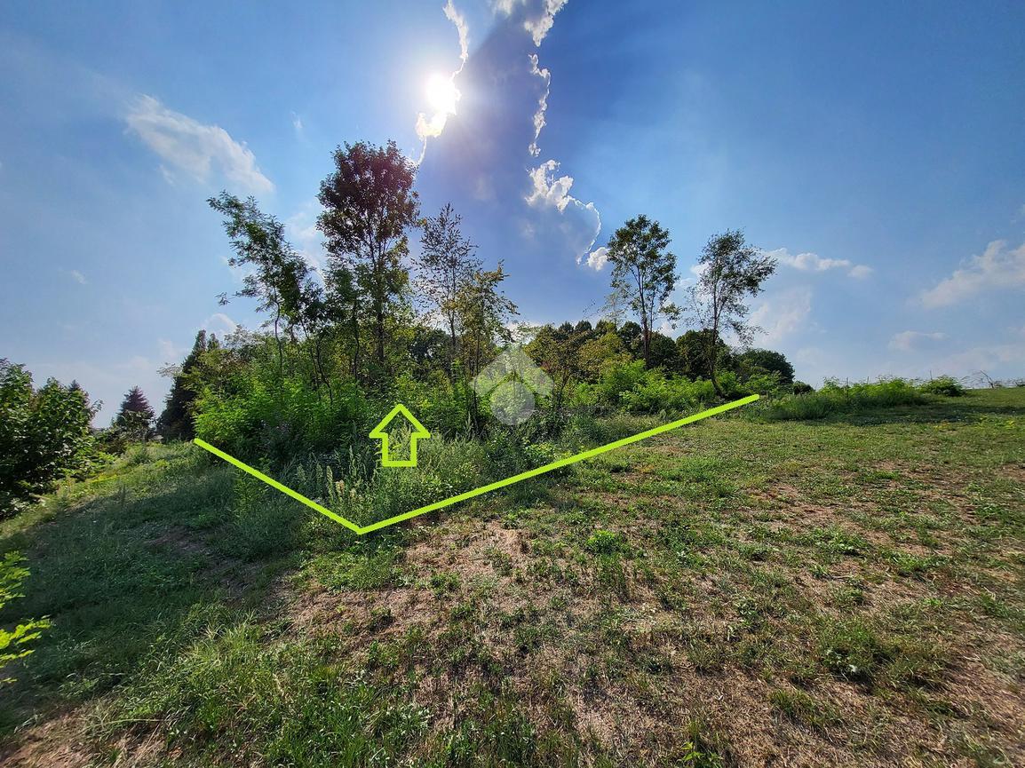 Terreno agricolo in vendita a Besana In Brianza