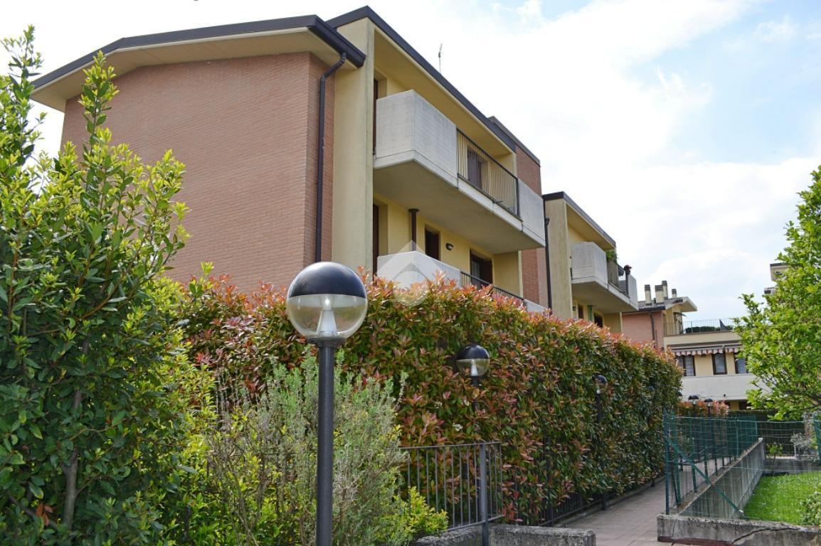 Appartamento in vendita a Besana In Brianza