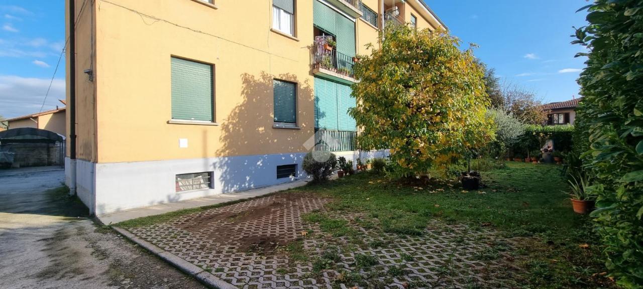 Appartamento in vendita a Besana In Brianza