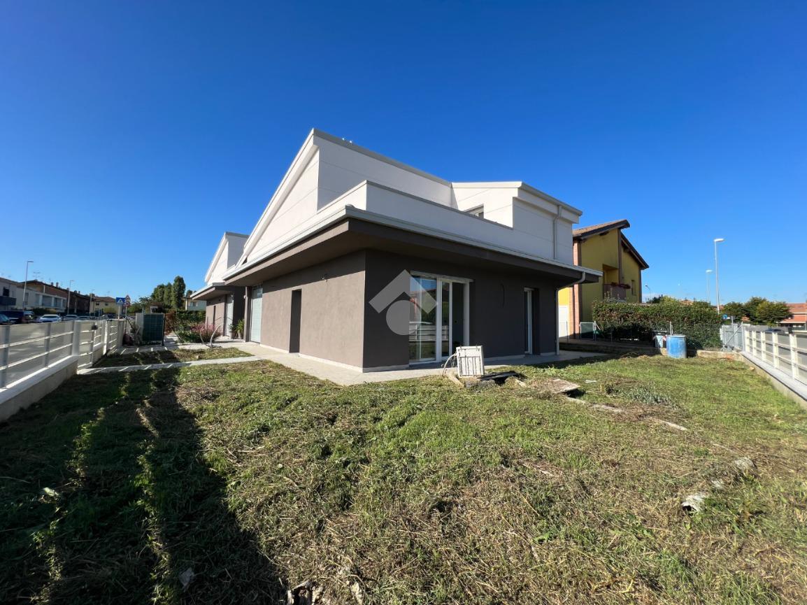 Villa in vendita a Bentivoglio