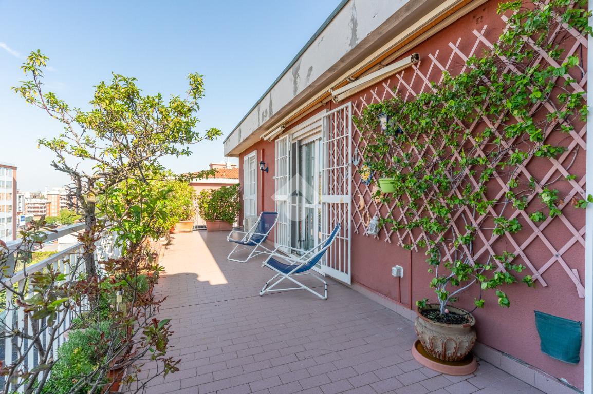 Appartamento in vendita a Trezzano Sul Naviglio